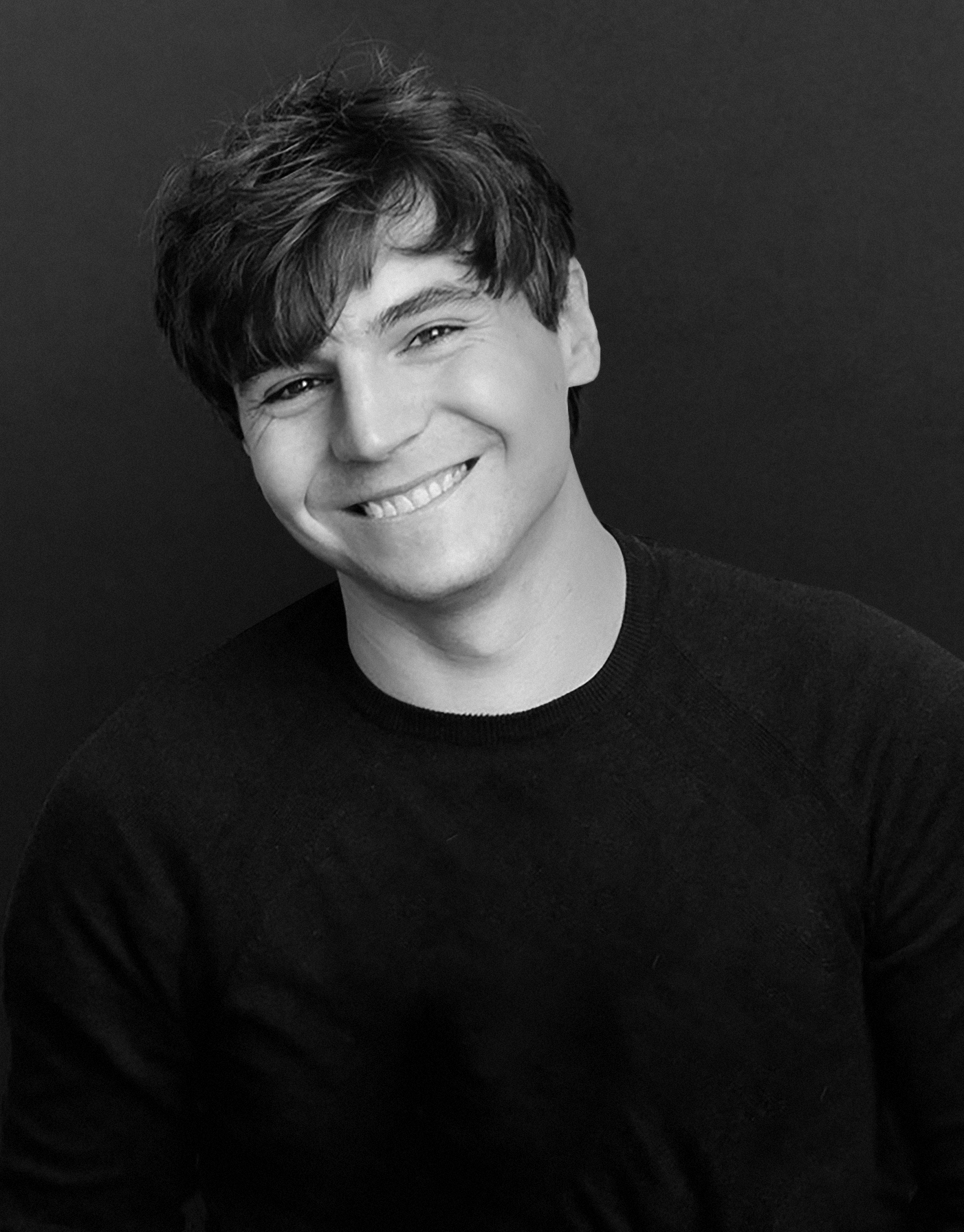 HEADSHOT-THOMAS-GILBERT - Ian Fleming